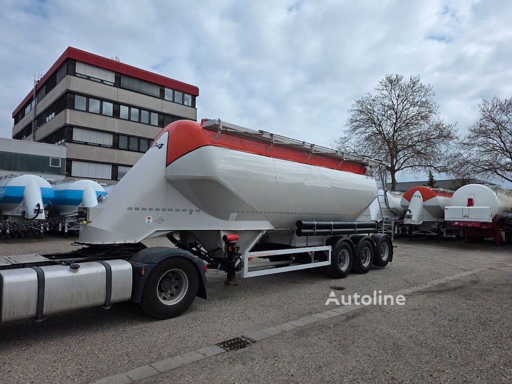 Feldbinder 4 x 36m³ cisterna za prevoz cementa