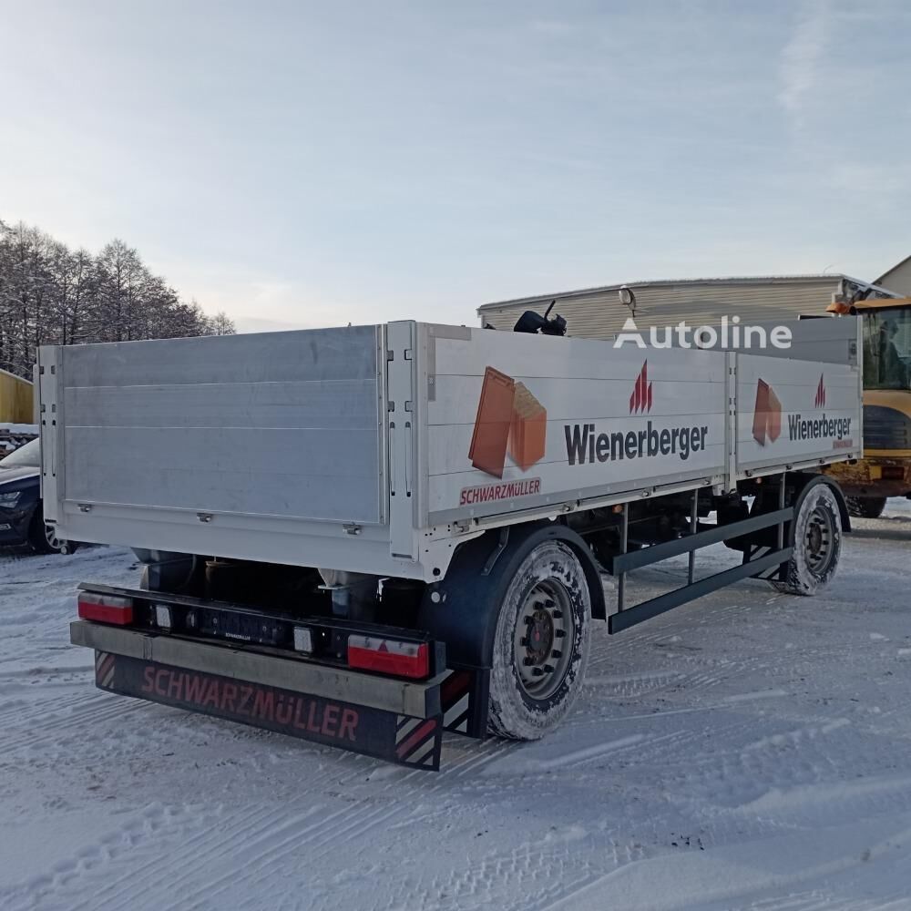 Locust PV 18 prikolica sa ravnom platformom
