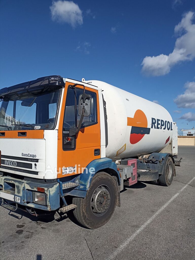 IVECO kamion za transport gasa