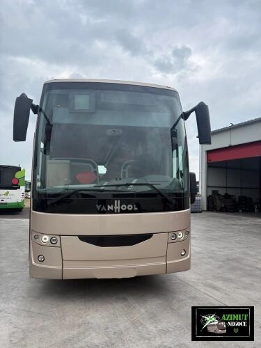Van Hool EX16 turistički autobus