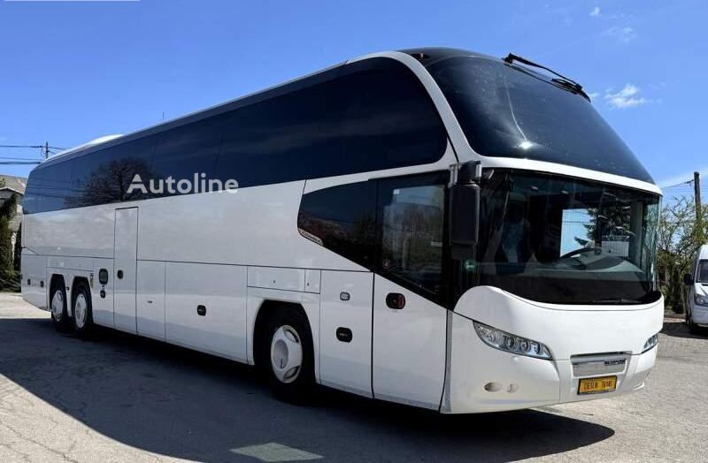 Neoplan CITYLINER N1218 HDL turistički autobus