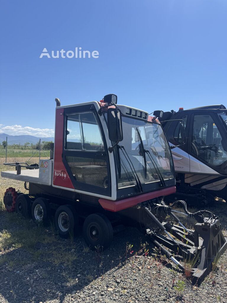Prinoth Husky tabač snijega