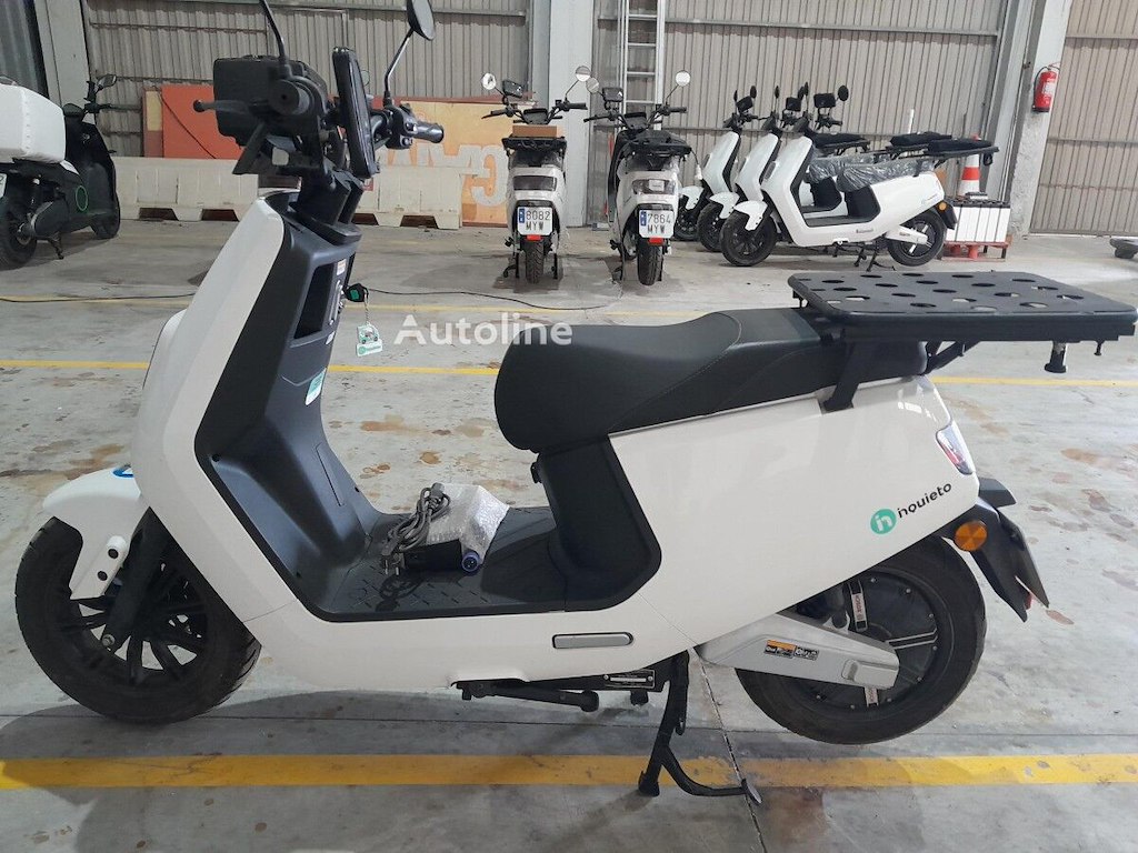 Lvneng LX08 skuter