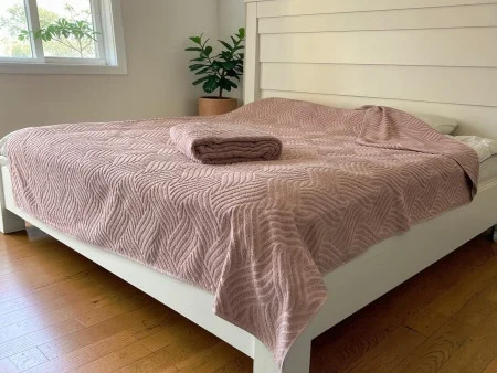 Letnji frotirni prekrivač - Sara - 145x200cm Roze boja ( VLK000542-Sararoze )