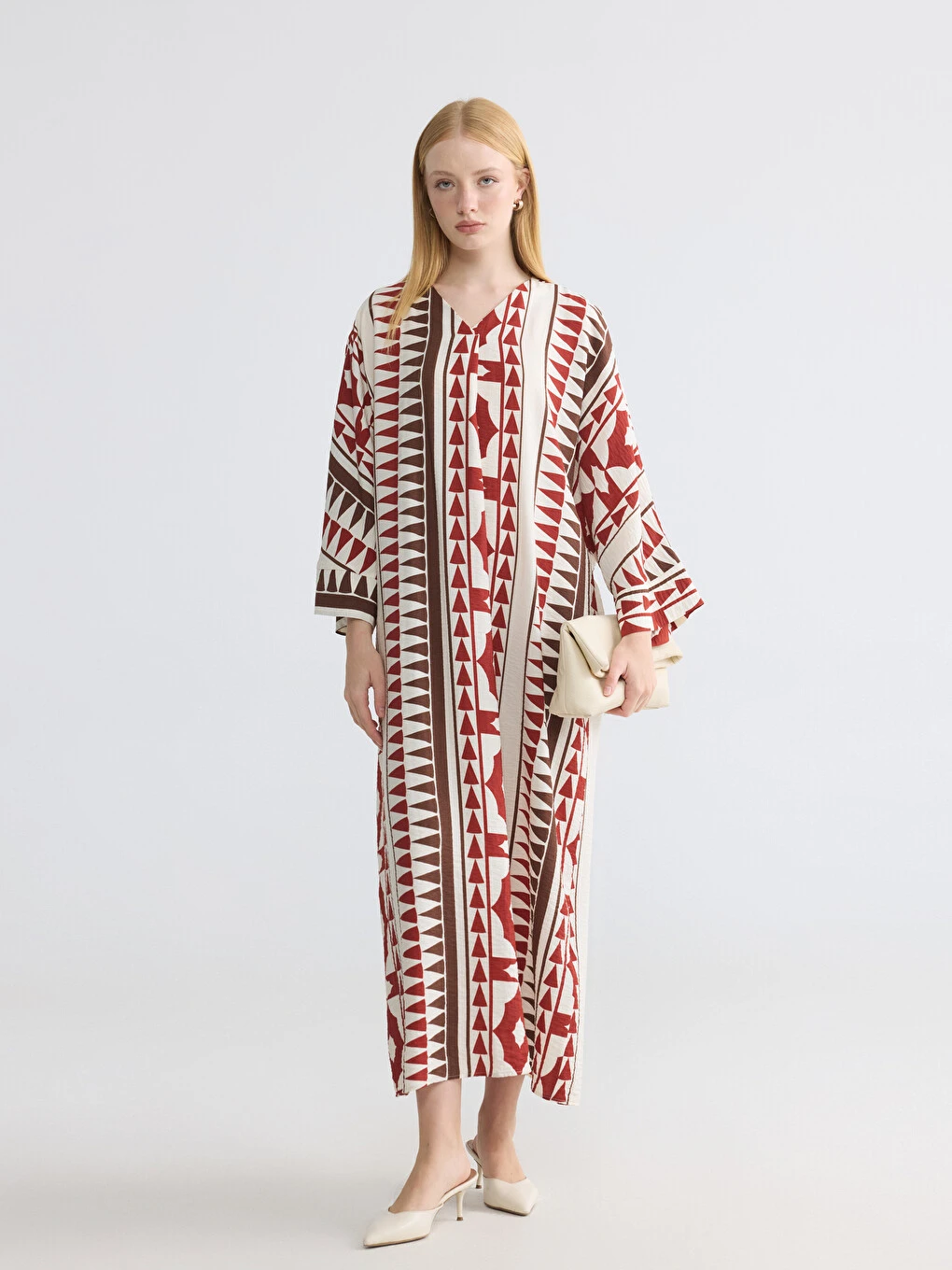 LCW Modest Haljina A Kroja Sa Uzorkom I V Izrezom, Oversize Kroja