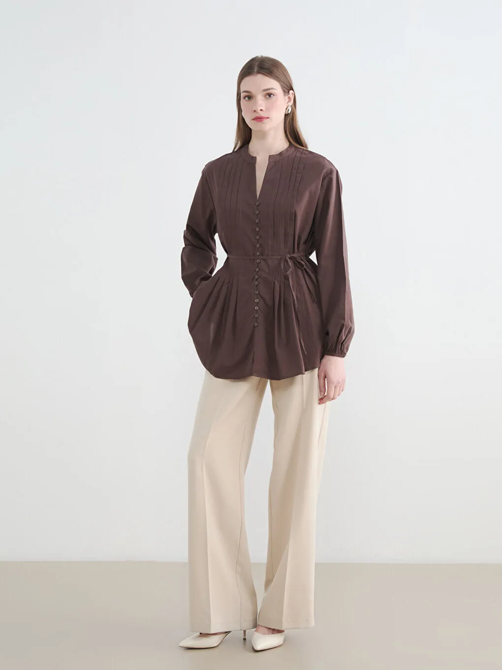 LCW Modest Bluza Sa Naborima I V-izrezom