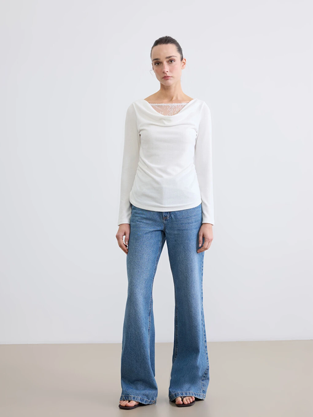 LCW EVERYDAY Bluza Sa Elastičnim Naborom I Okruglim Izrezom