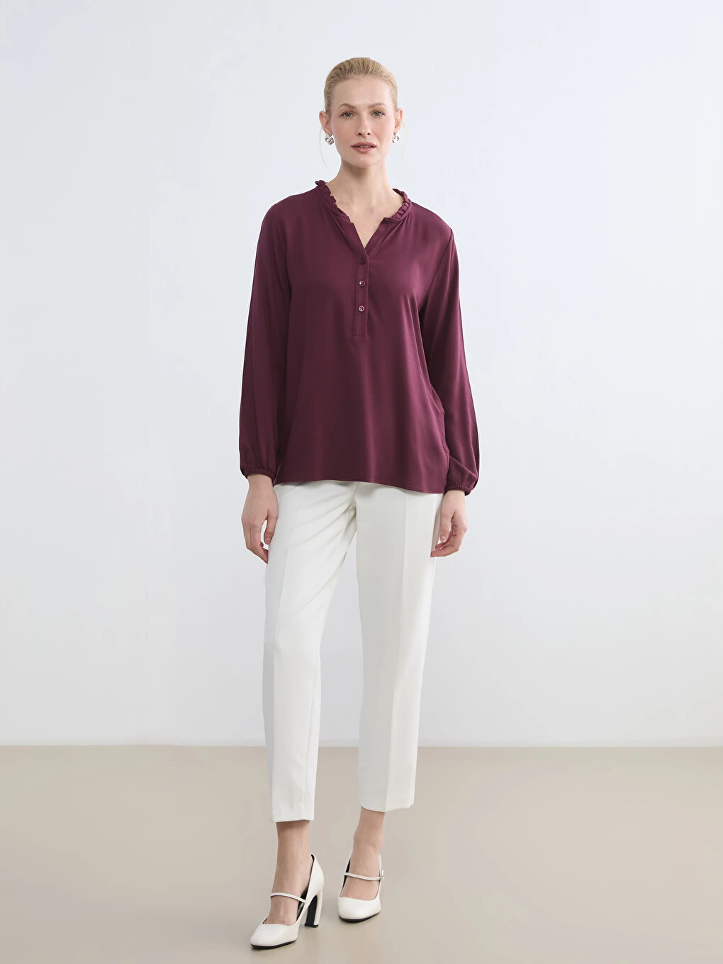 LCW Grace Bluza Sa Naboranim Okovratnikom