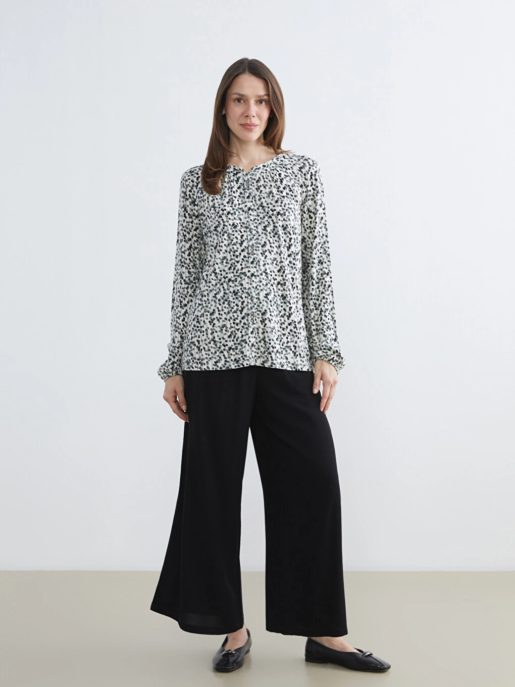 LCW Grace Bluza Sa Okruglim Izrezom Sa Uzorkom