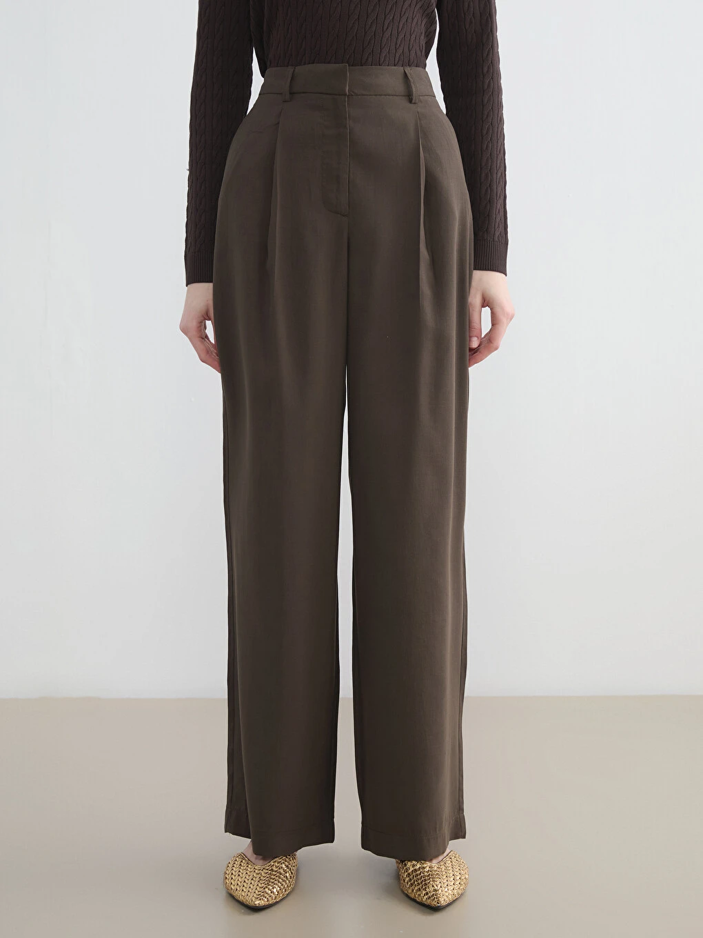 LCW Modest Ženske Pantalone Širokih Nogavica Sa Faltama