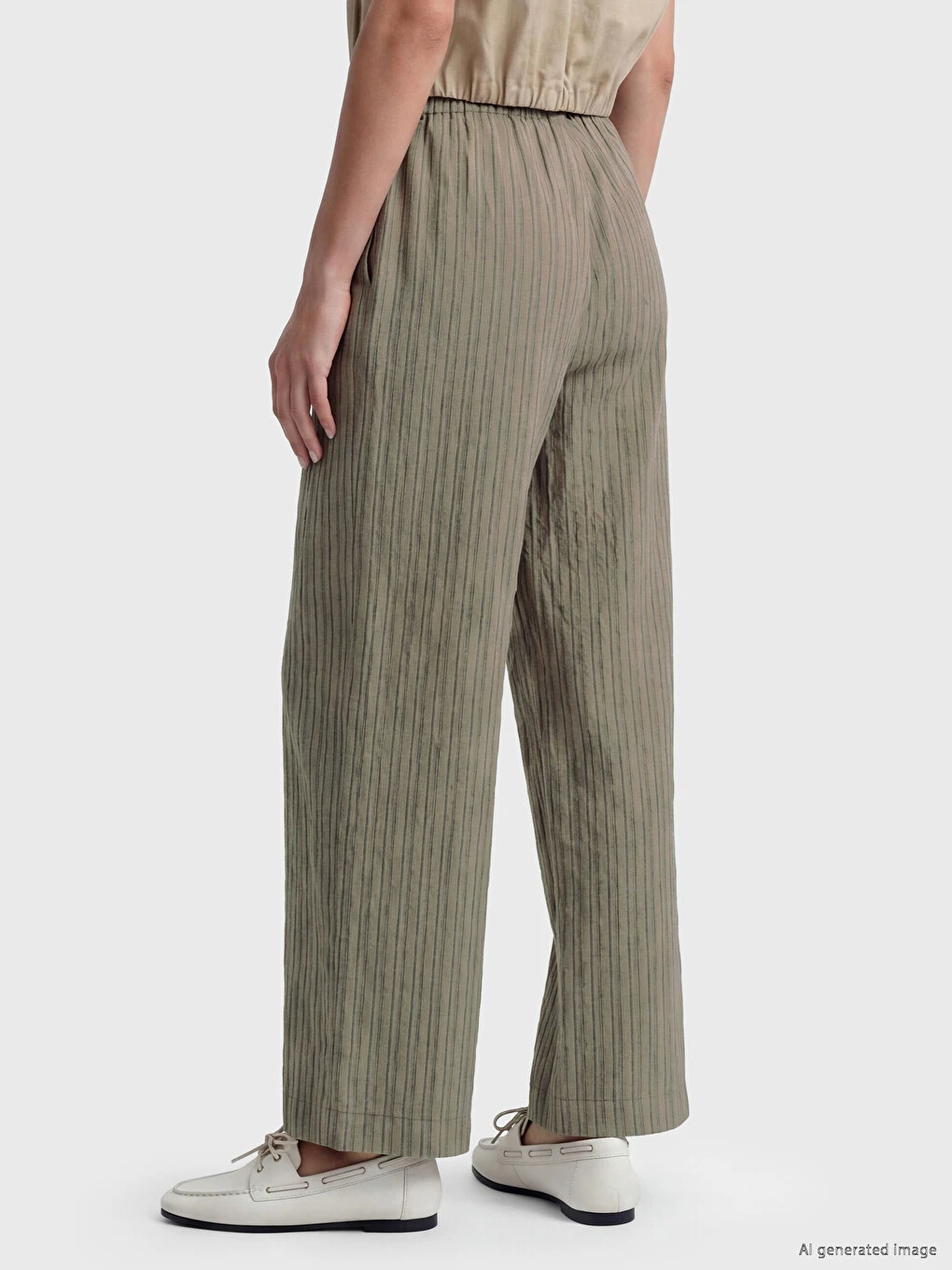 LCWAIKIKI Classic Ženske Pantalone Sa Elastičnim Strukom I Teksturom