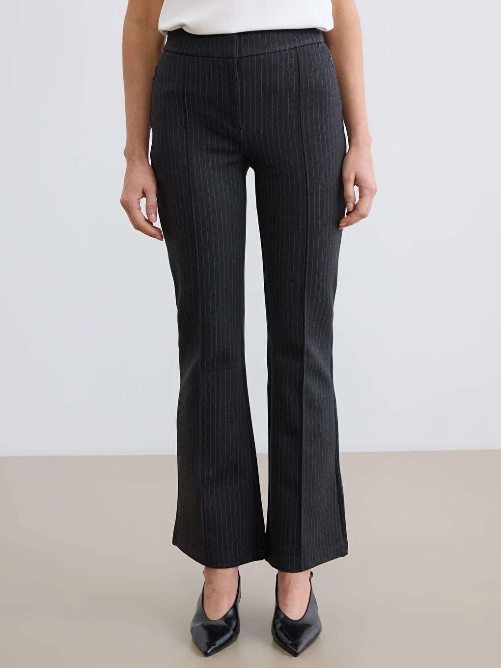 LCW STUDIO Slim Fit Prugaste Široke Muške Pantalone