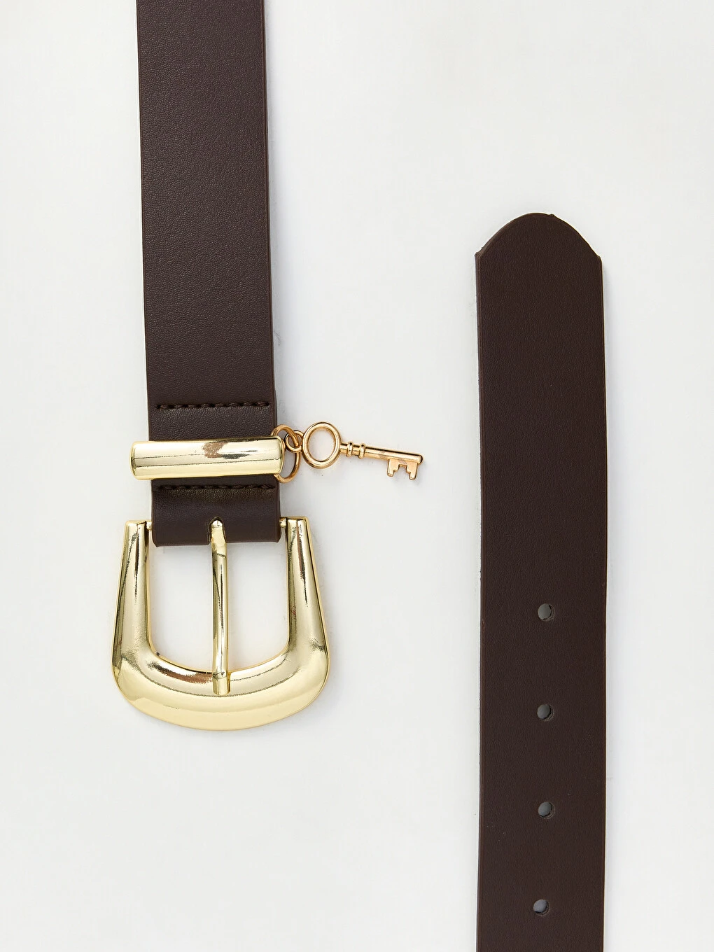 LCW ACCESSORIES Ženski Kaiš Sa Metalnom Kopčom I Priveskom Za Ključeve
