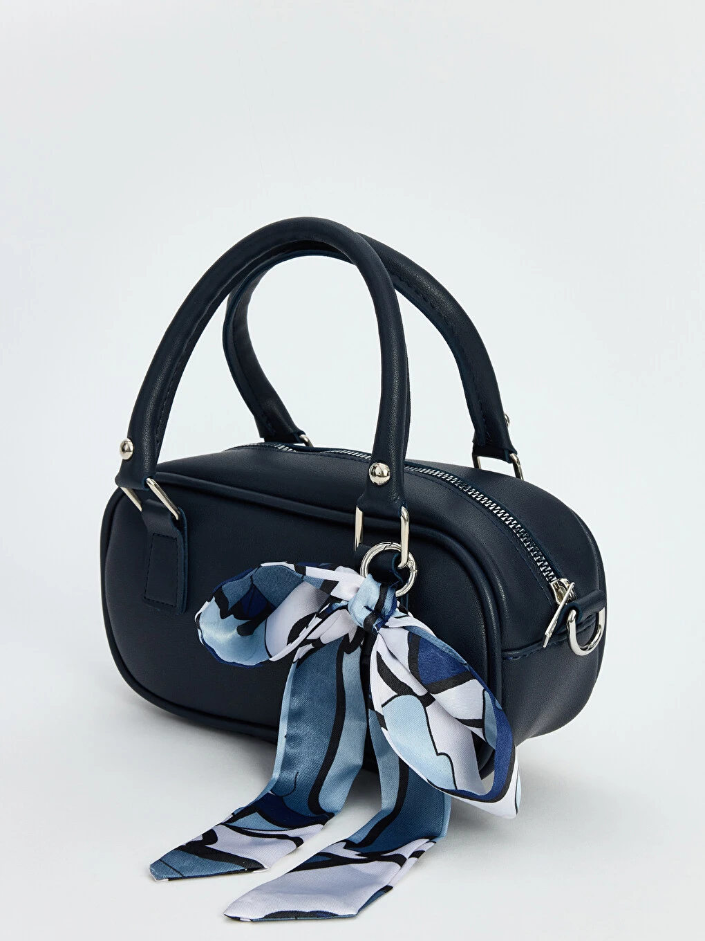 LCW ACCESSORIES Ženska Torba Za Rame Sa Dodatkom Marame