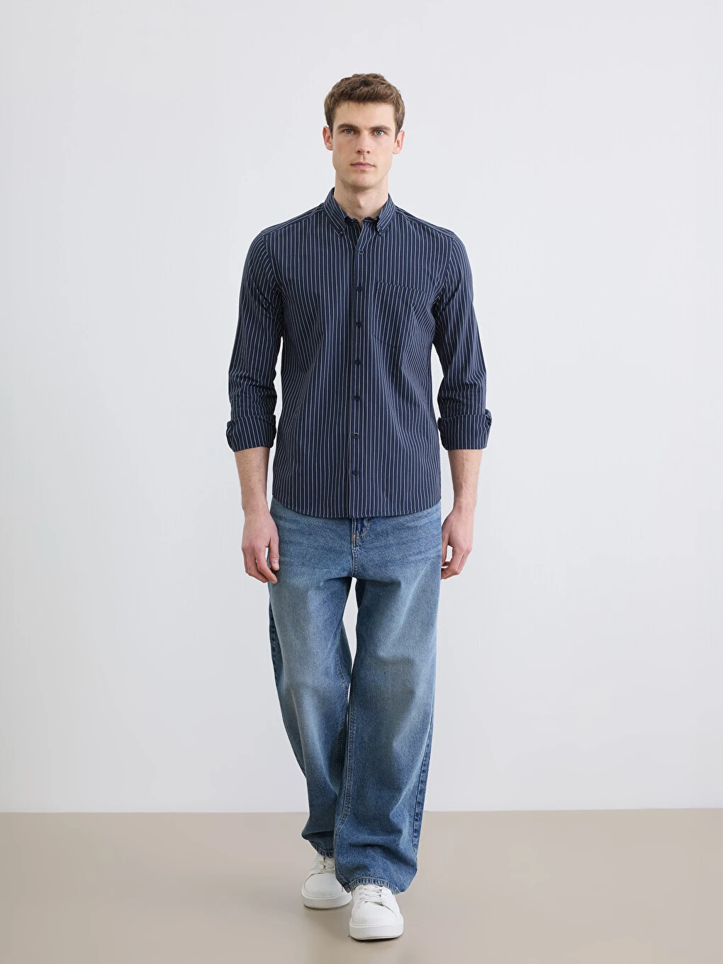 LCWAIKIKI Classic Regular Fit Prugasta Dobby Muška Košulja