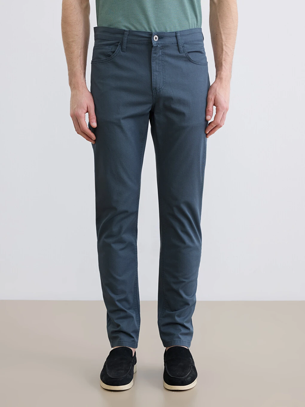 LCWAIKIKI Classic Muške Chino Pantalone Od Gabardina Slim Kroja