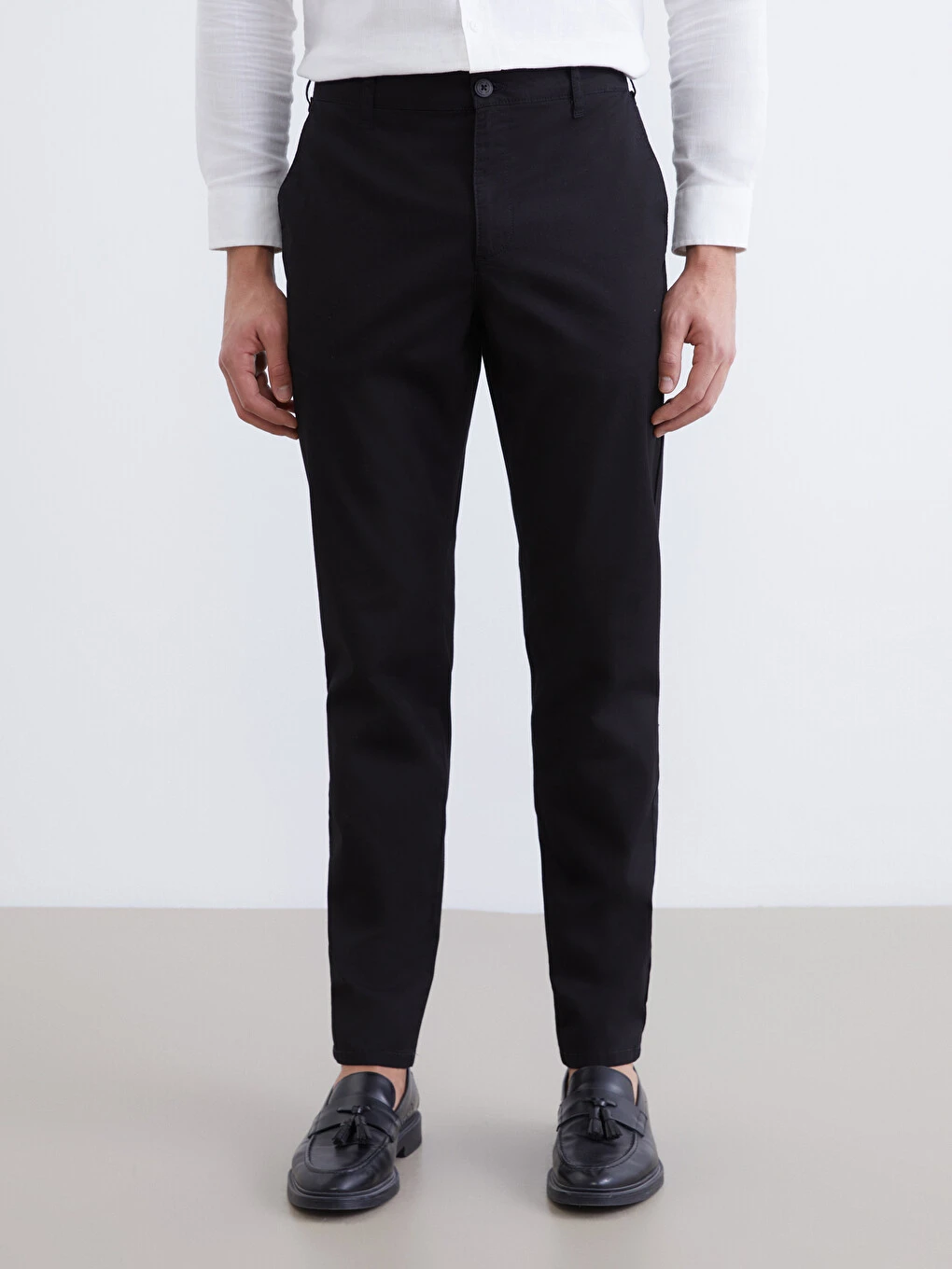 LCWAIKIKI Classic Uske Gabardinske Muške Chino Pantalone
