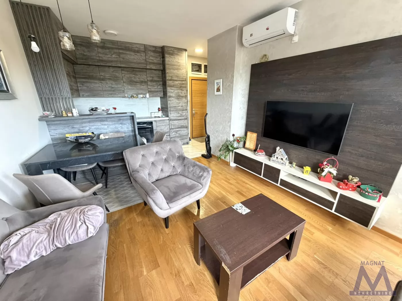 Stan,NOVI SAD,BULEVAR EVROPE,kv: 58, € 173000, ID: 1019356
