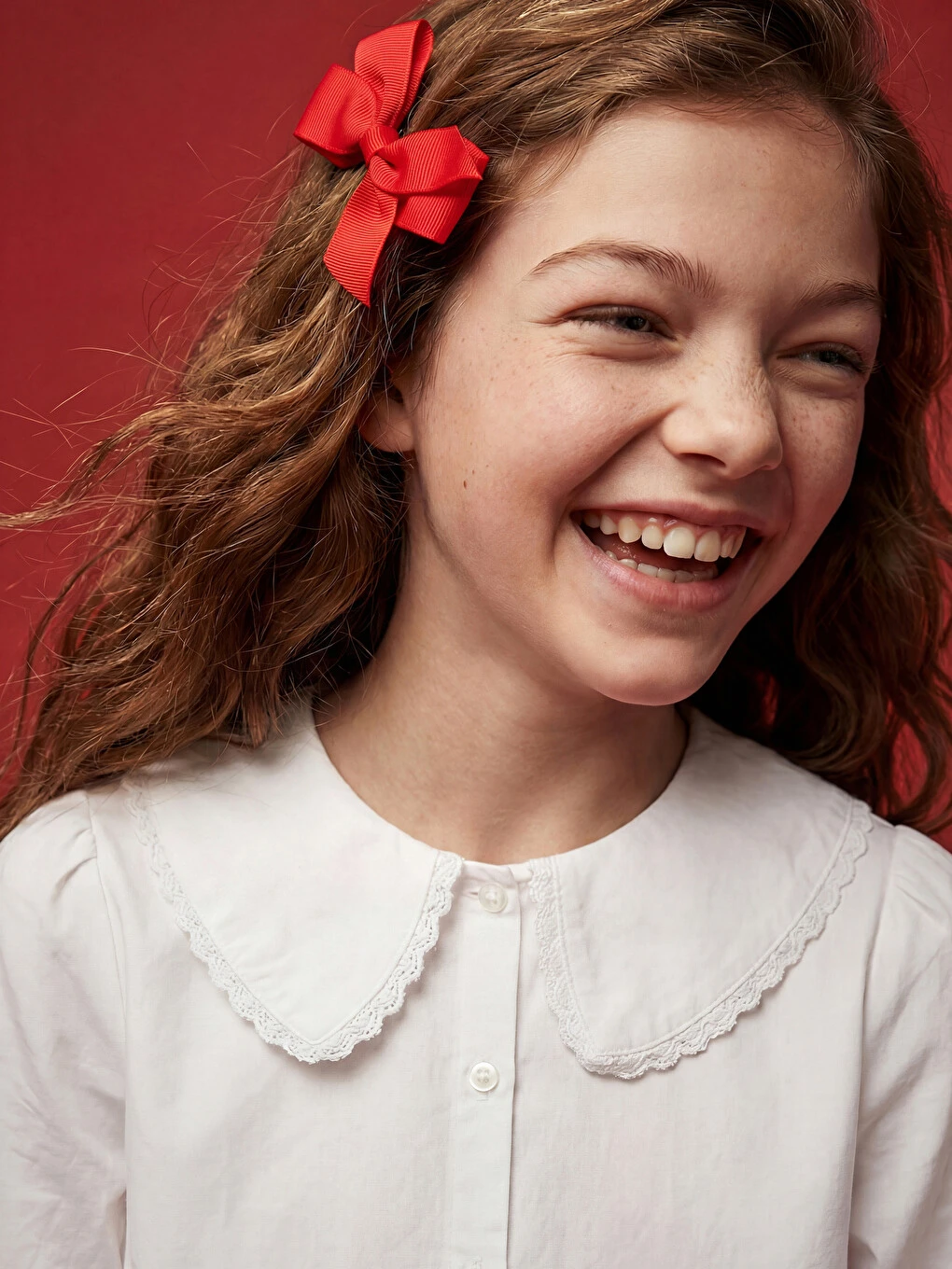 LCW Kids Bluza Za Devojčice Sa Peter Pan Kragnom