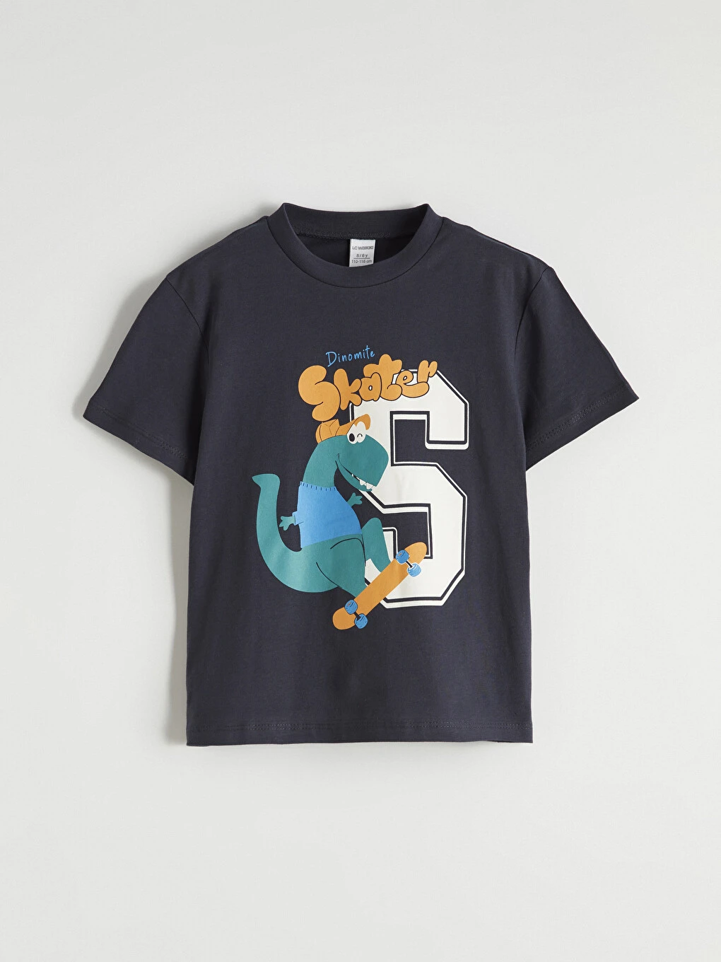 LC WAIKIKI Majica Od Dresa Sa Printom Dinosaurusa Za Dečake