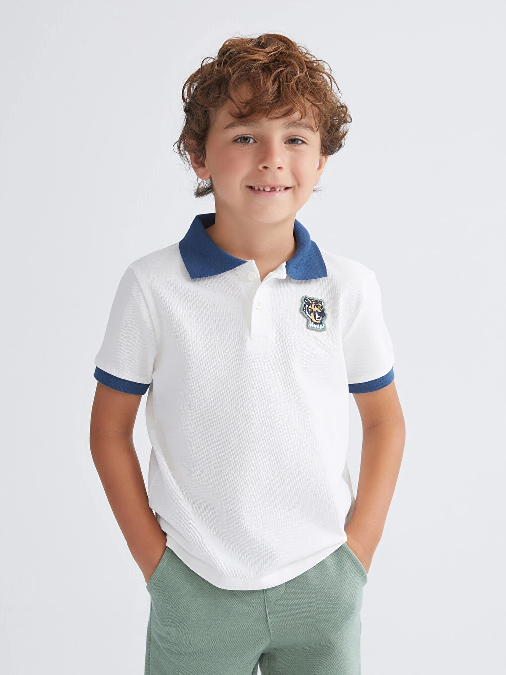 LCW Kids Polo Majica Sa Izvezenim Detaljima I Šorts Za Dečake 2 Komada