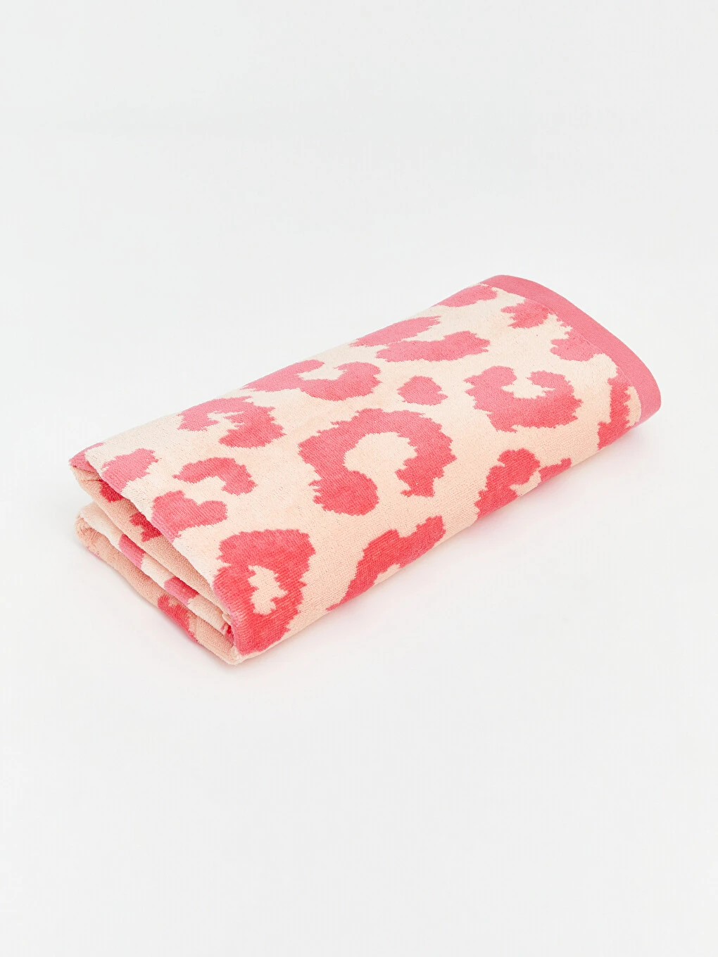LCW ACCESSORIES Ženski Peškir Za Plažu Sa Leopard Printom 70x150 Cm