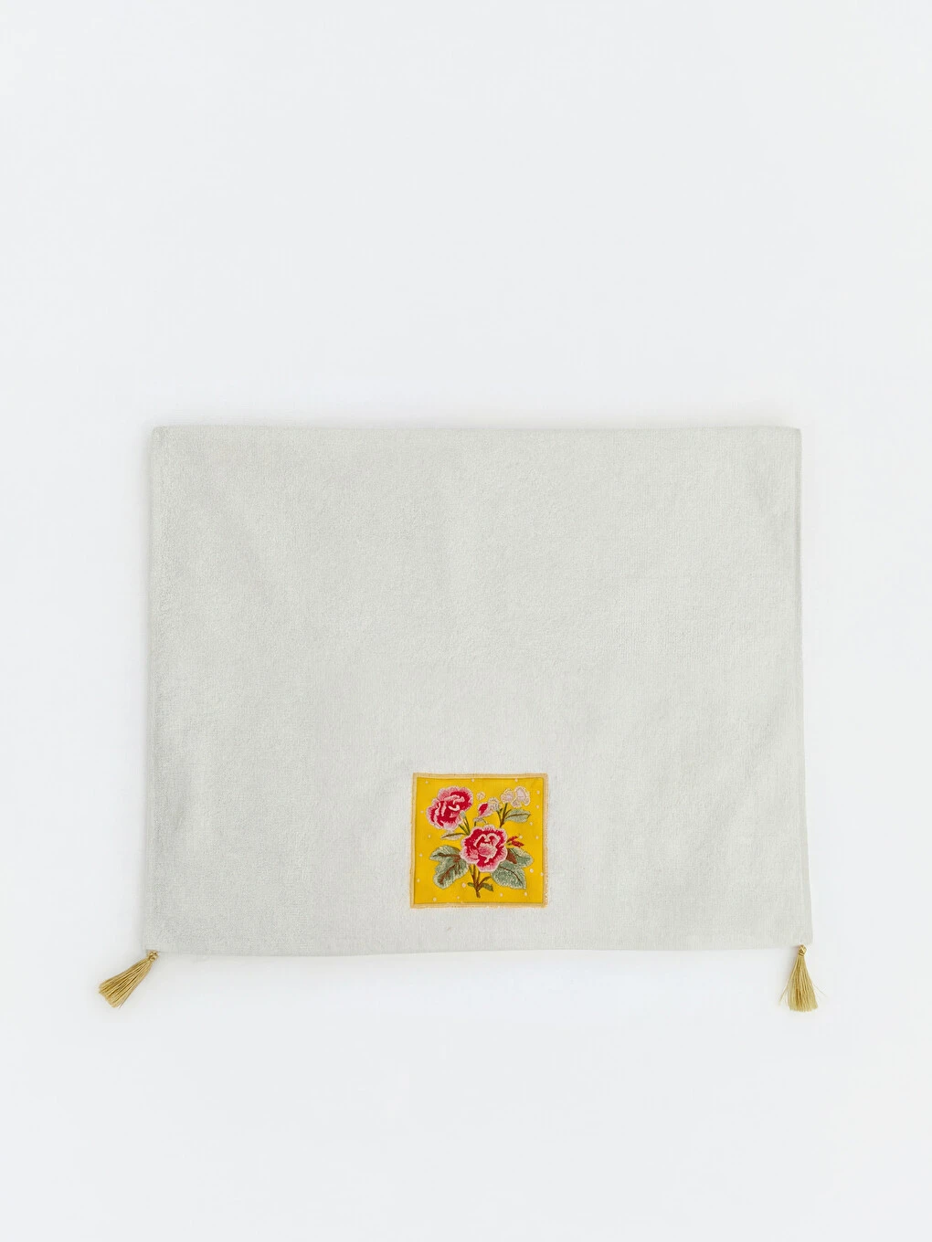 LCW HOME Peškir Za Lice Sa Cvetnim Vezom, Patchwork Detaljima I Resama 50x80 Cm