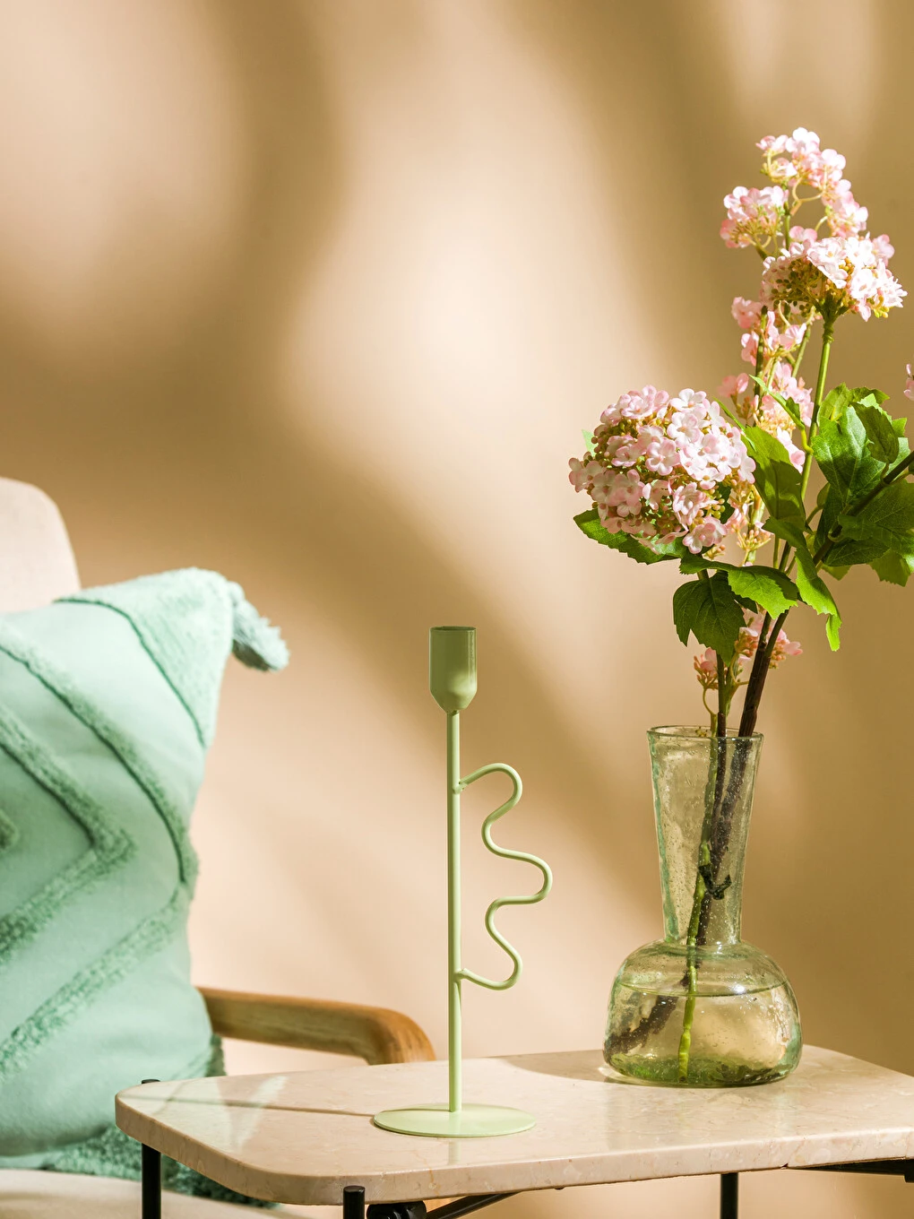 LCW HOME Dekorativni Metalni Svećnjak Sa Postoljem 24 Cm