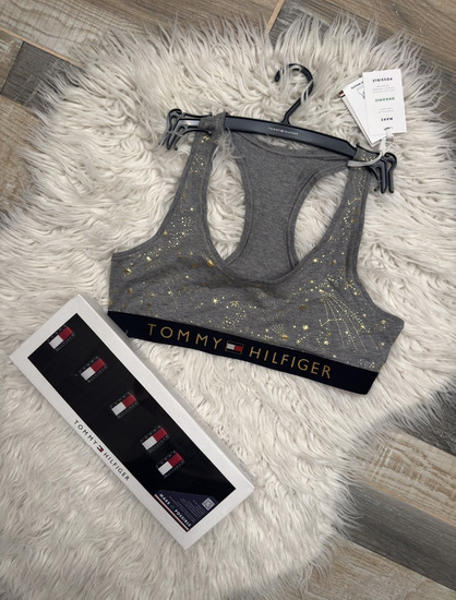 TOMMY HILFIGER original veš NOVO