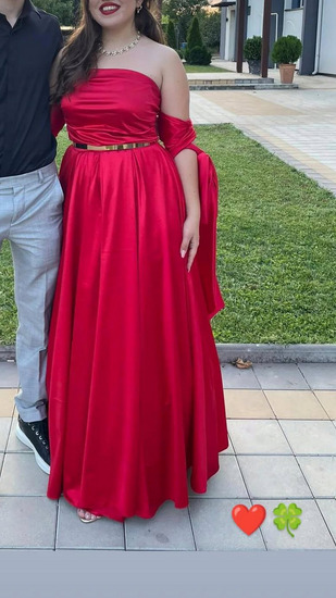 Satenska haljina za posebne prilike