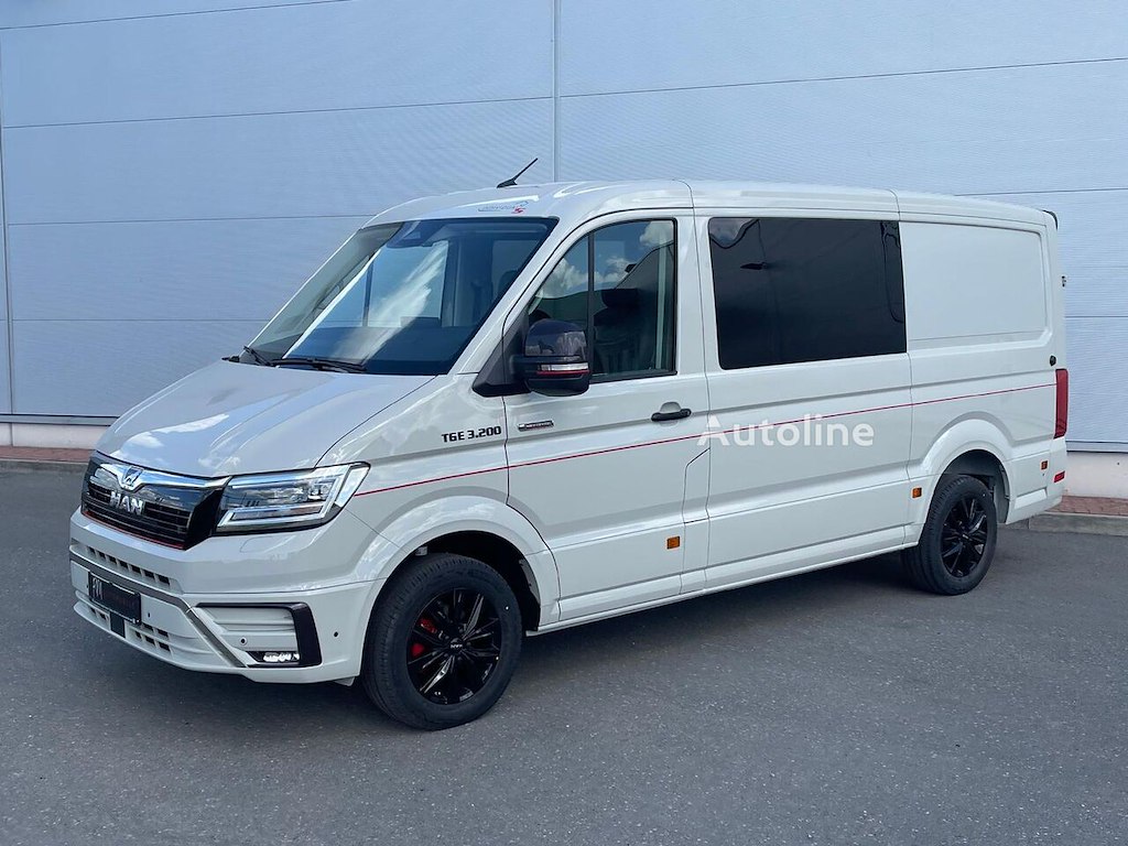 MAN TGE 3.200 MIXTO 4x4 Individual S ACC STHZ kombi minibus