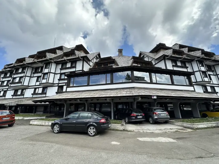 Poslovni prostor turizma i ugostiteljstva u Raškoj (Kopaonik)