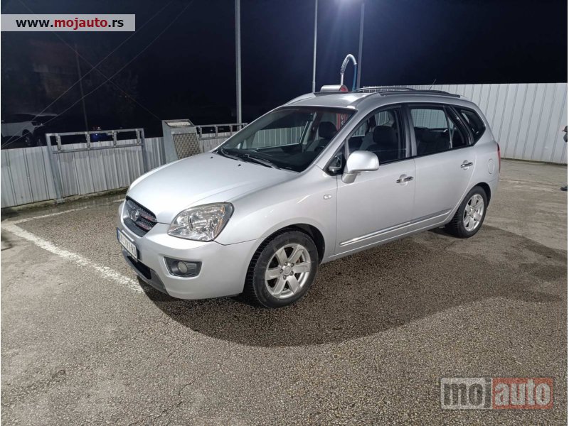 Kia Carens