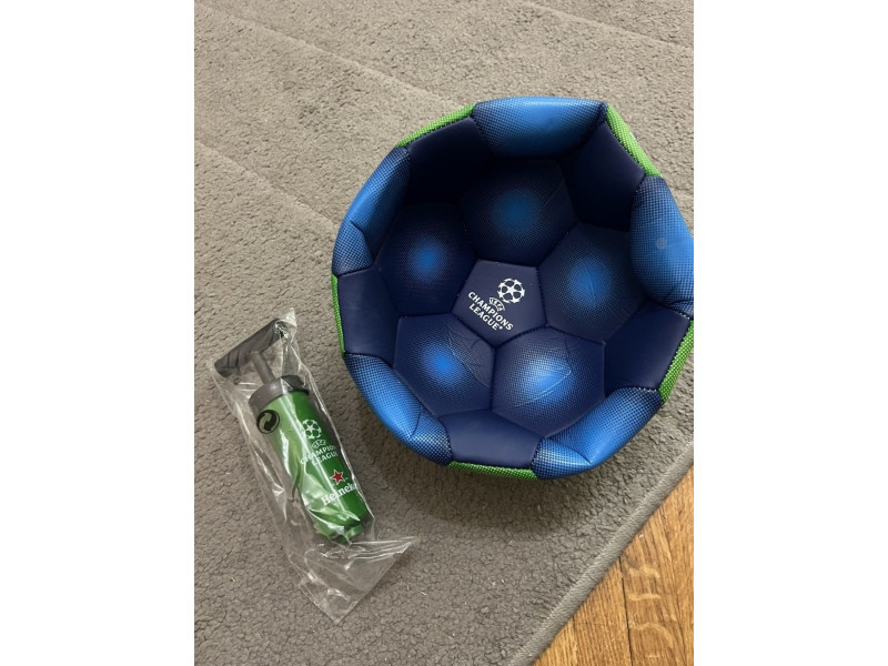 Heineken fudbalska lopta + PUMPA