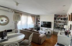 Vračar, trosoban sa garsonjerom ID#2838