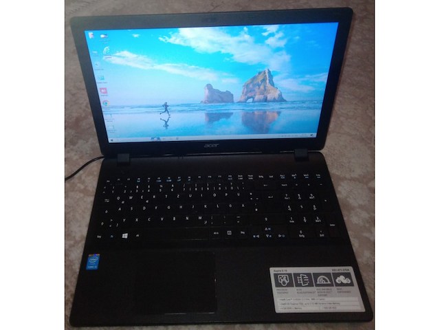 Laptop ES1-571/i3-5005u/4gb ddr3l