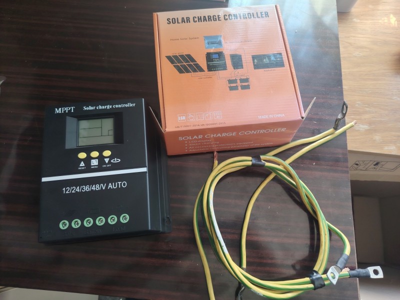 Solarni regulator punjenja 100A MPPT