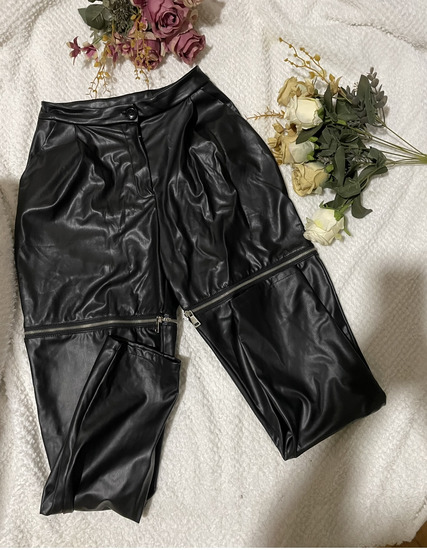 Kožne crne pantalone/sorts sa rajfislusom