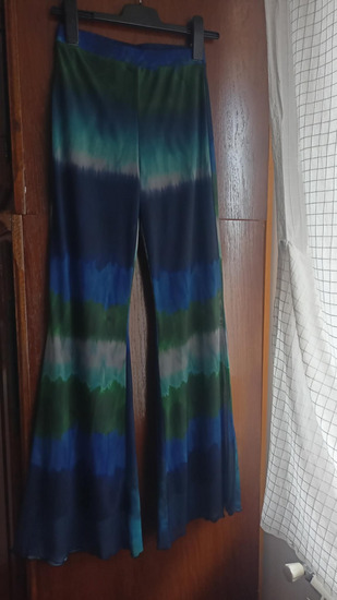 nove mrežica helan pantalone zvonaste