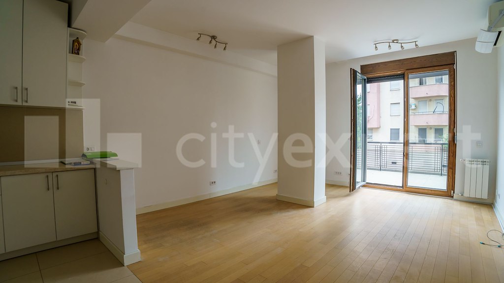 Poslovni prostor za izdavanje BEZ PROVIZIJE: Ostalo, 50m², Ravanička, Zvezdara - 550€