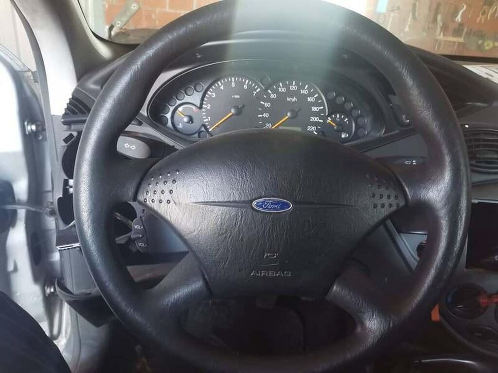 1.6 16V RAZNI DELOVI ZA FORD FOCUS OD 1998. DO 2004. GOD. | FORD