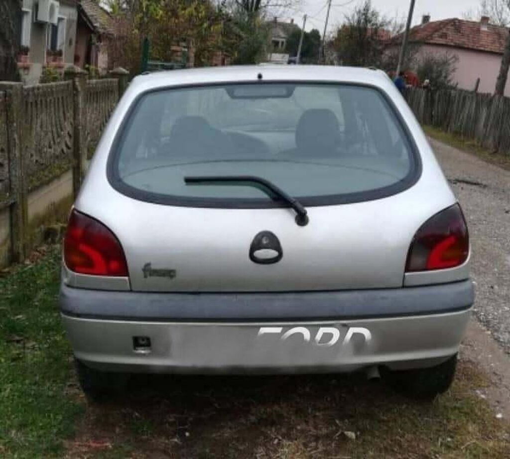 FORD FIESTA TDDI 2001. GOD. - KOMPLETAN AUTO U DELOVIMA | FORD