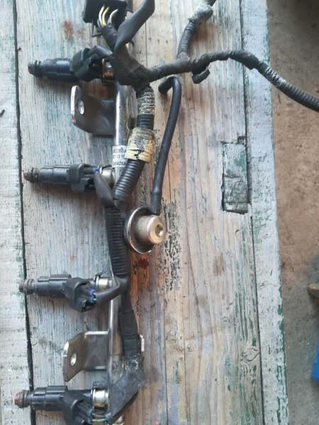 REGULATOR PRITIAKA MONDEO ZA FORD MONDEO ZA 2002. GOD. | FORD velika