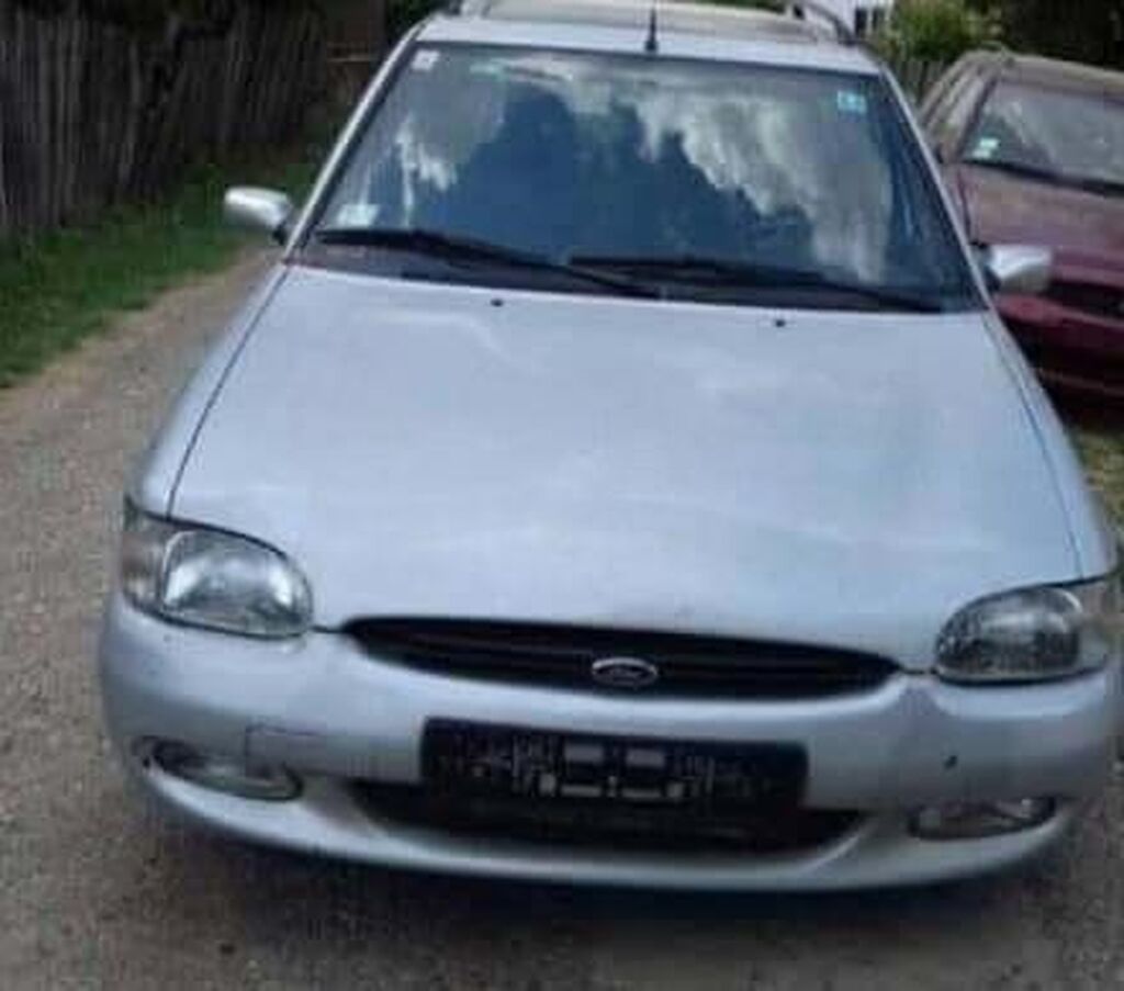 DELOVI ZA FORD ESCORT | FORD velika ponuda delova Na prodaju veliki