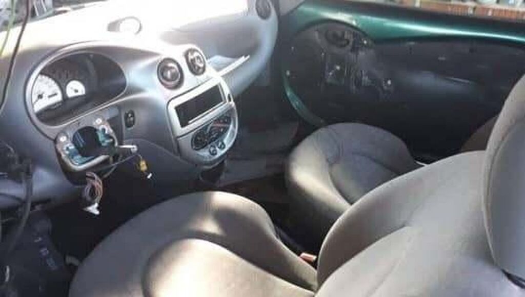 ENTERIJER ZA FORD FIESTA OD 2000. DO 2005. GOD. | FORD velika ponuda