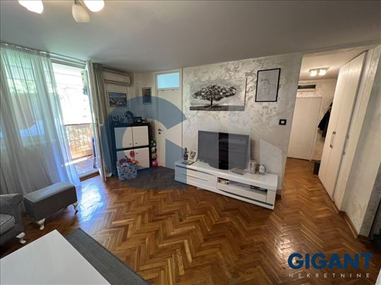 Mirijevo, Centar, Ulofa Palmea, 56m2