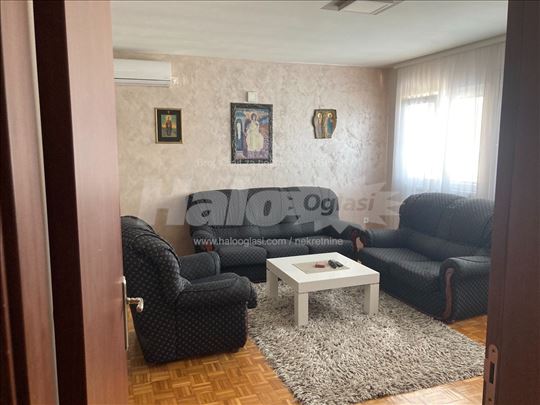 Izdajem stan u kuci u Jajincima-ukljucene rezije