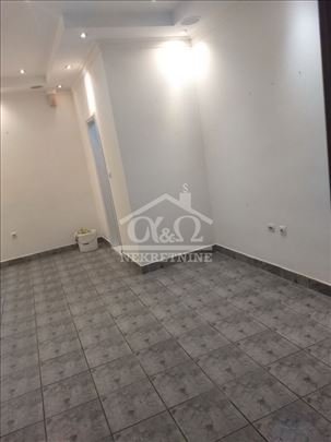 Na prodaju lokal u Centru, u blizini Velikog parka