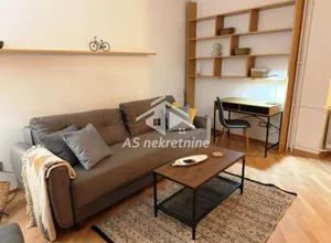 Izdavanje Stan - Beograd, Zvezdara: Vukov spomenik - Đeram