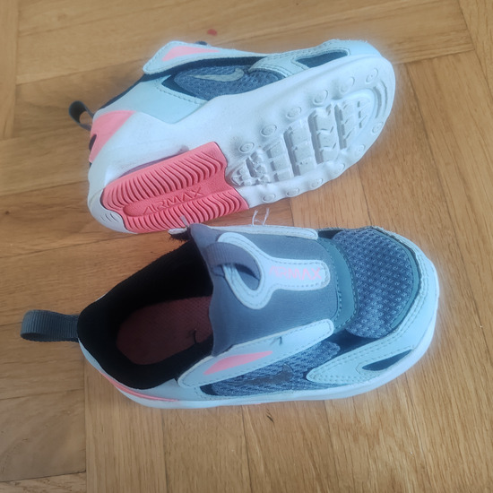Decije Nike patike